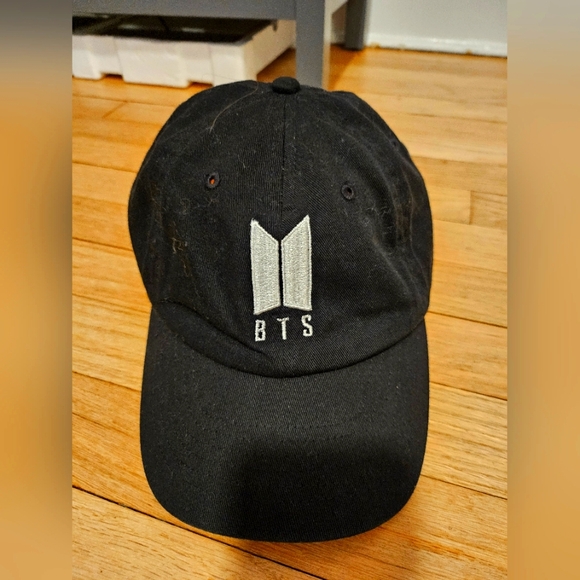 Accessories | Bts Black Baseball Cap | Poshmark